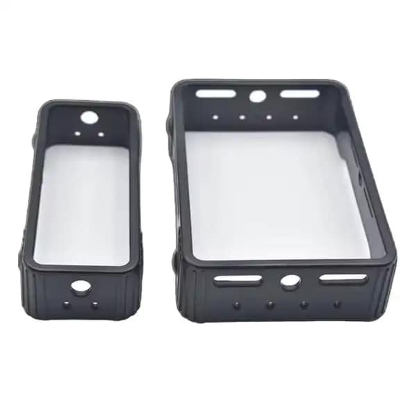 Custom Plastic Fabrication: Hybrid Manufacturing Approaches